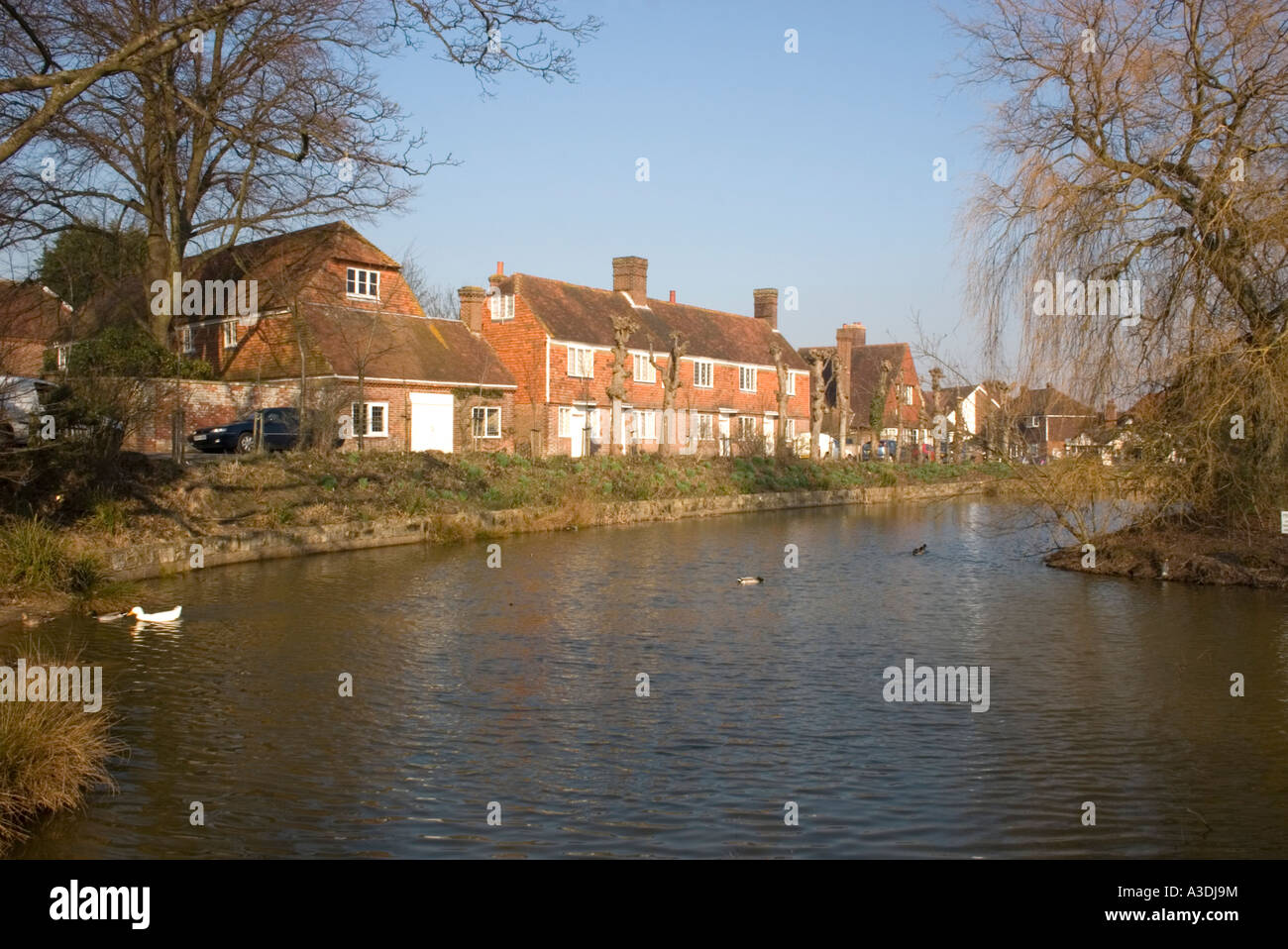 Typical Kent Red Brick and Tile cottages in the Weald of Kent Stock ...