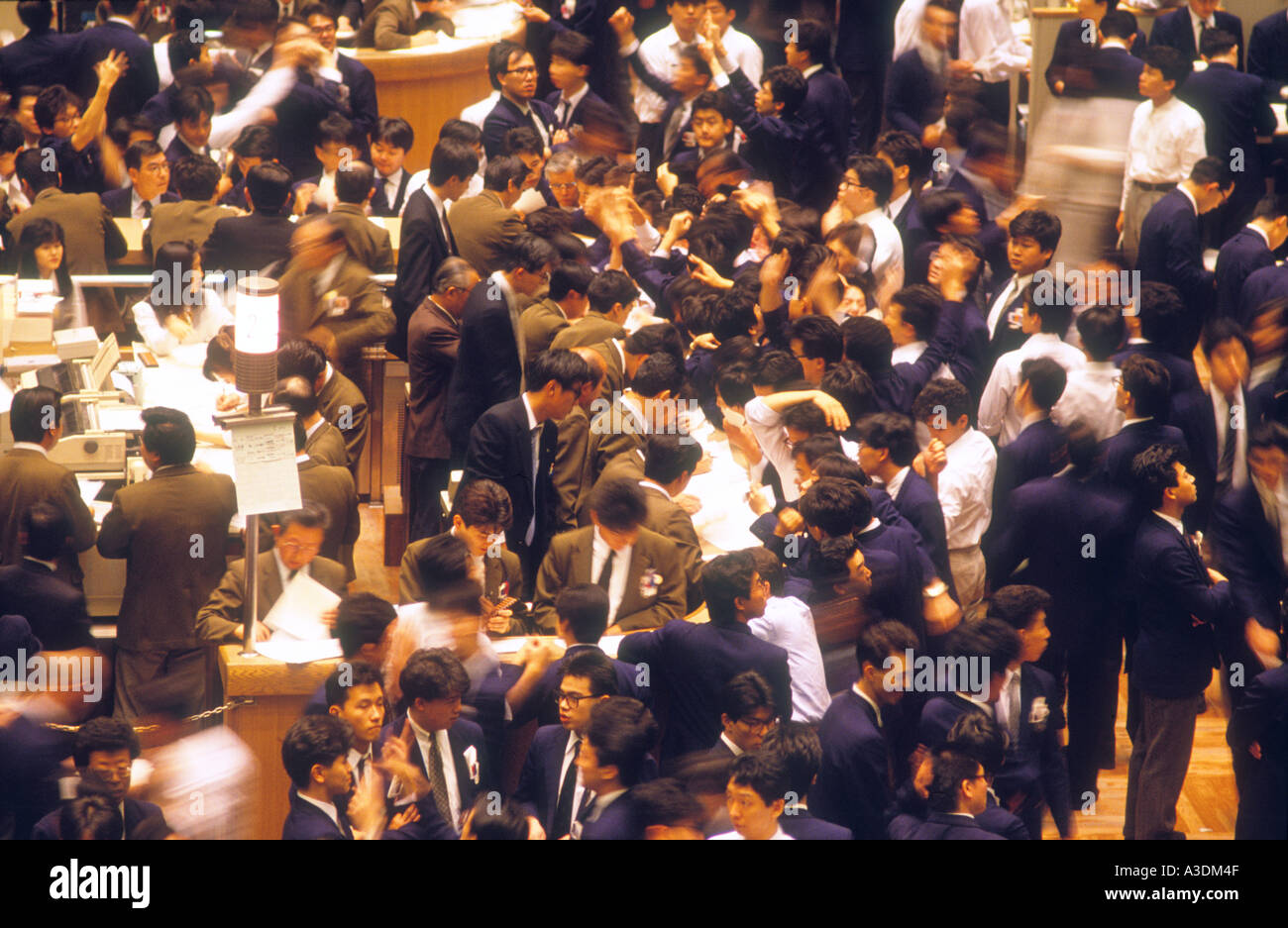 Japan Tokyo stock exchange trading floor crowds business Stock Photo ...