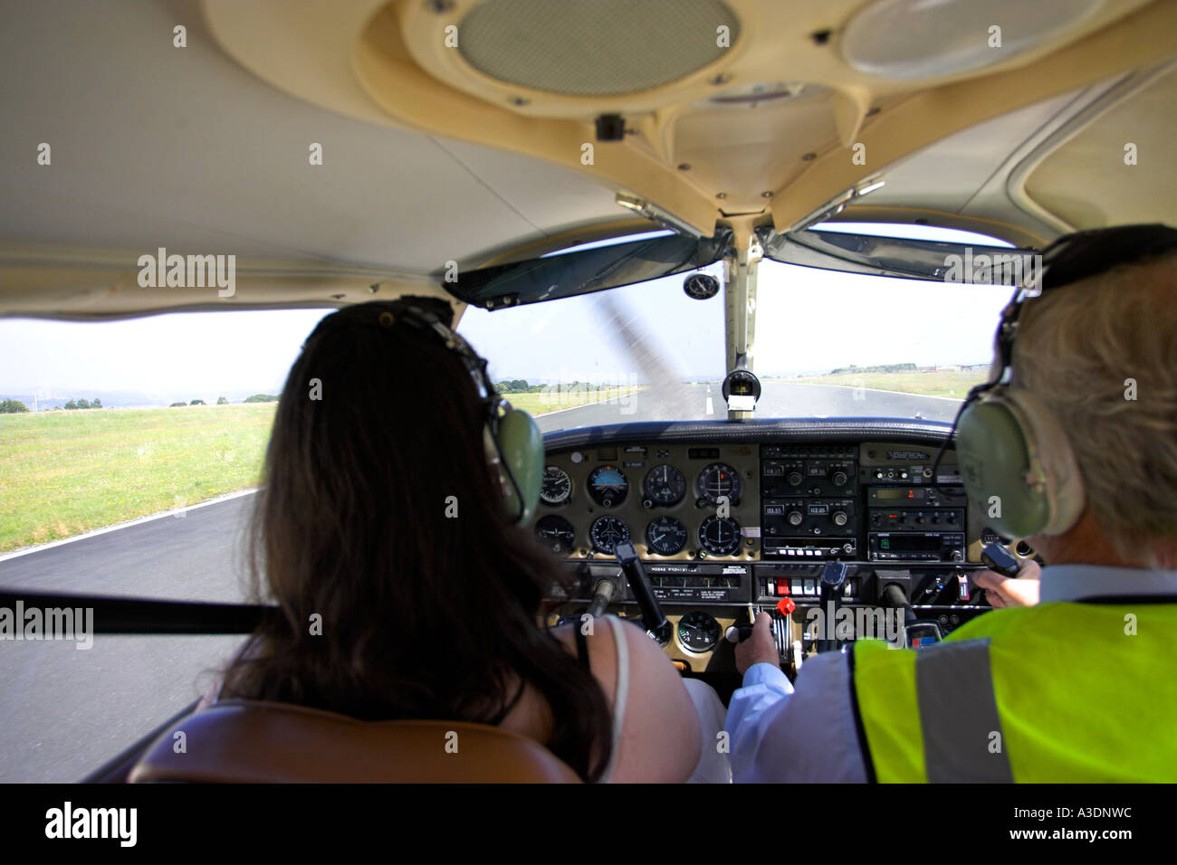 Flying lesson hi-res stock photography and images - Alamy