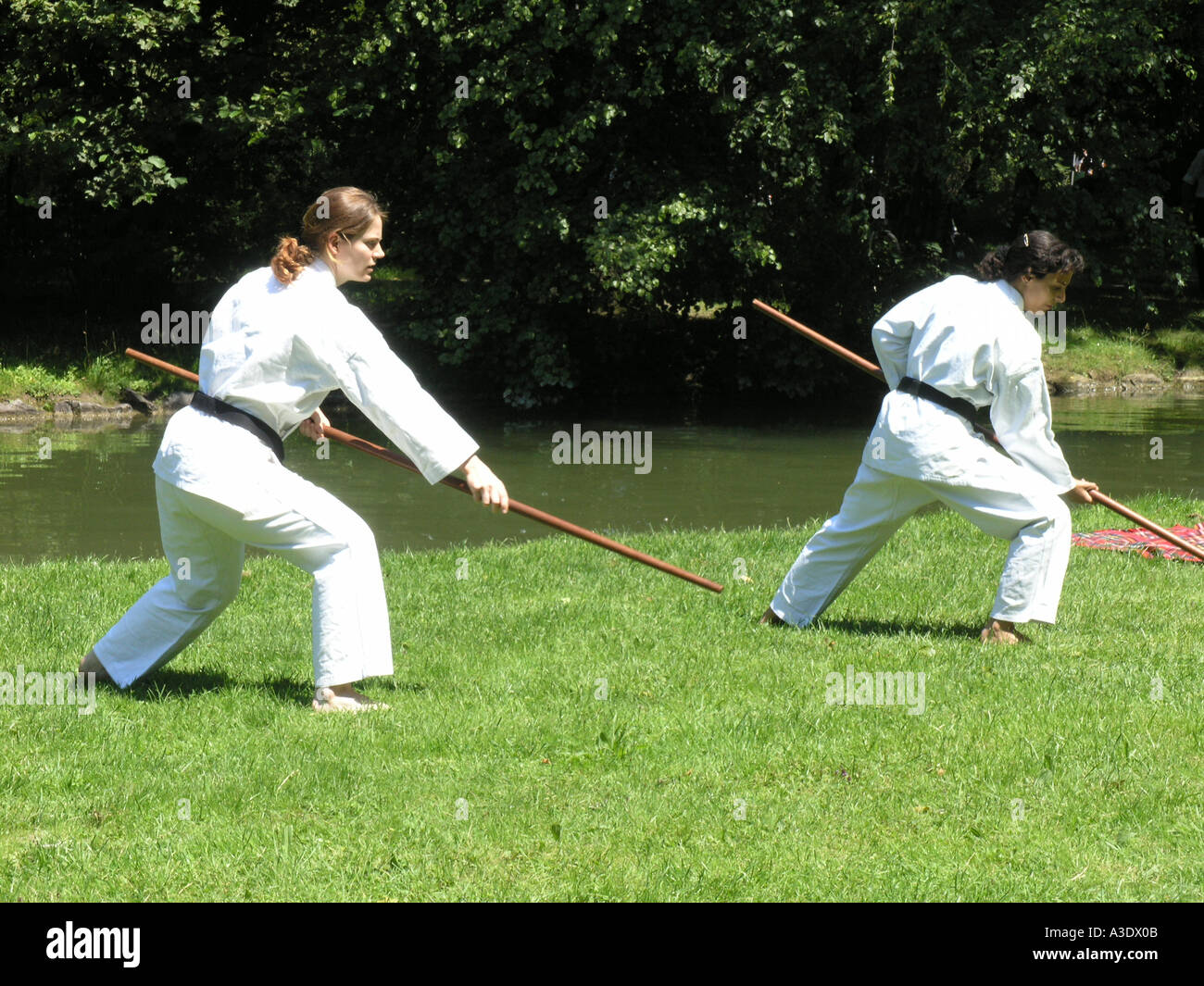 Akido hi-res stock photography and images - Alamy