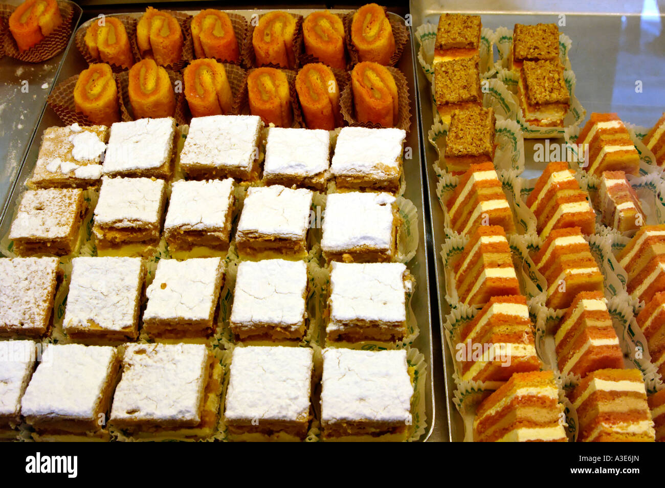 Petit four sweets cakes in a Pasticceria bakery Stock Photo - Alamy