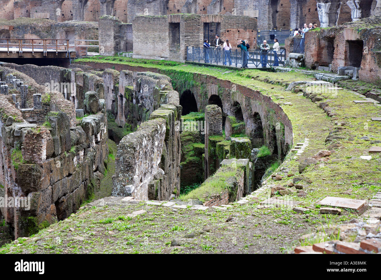 Archaeological basement hi-res stock photography and images - Alamy