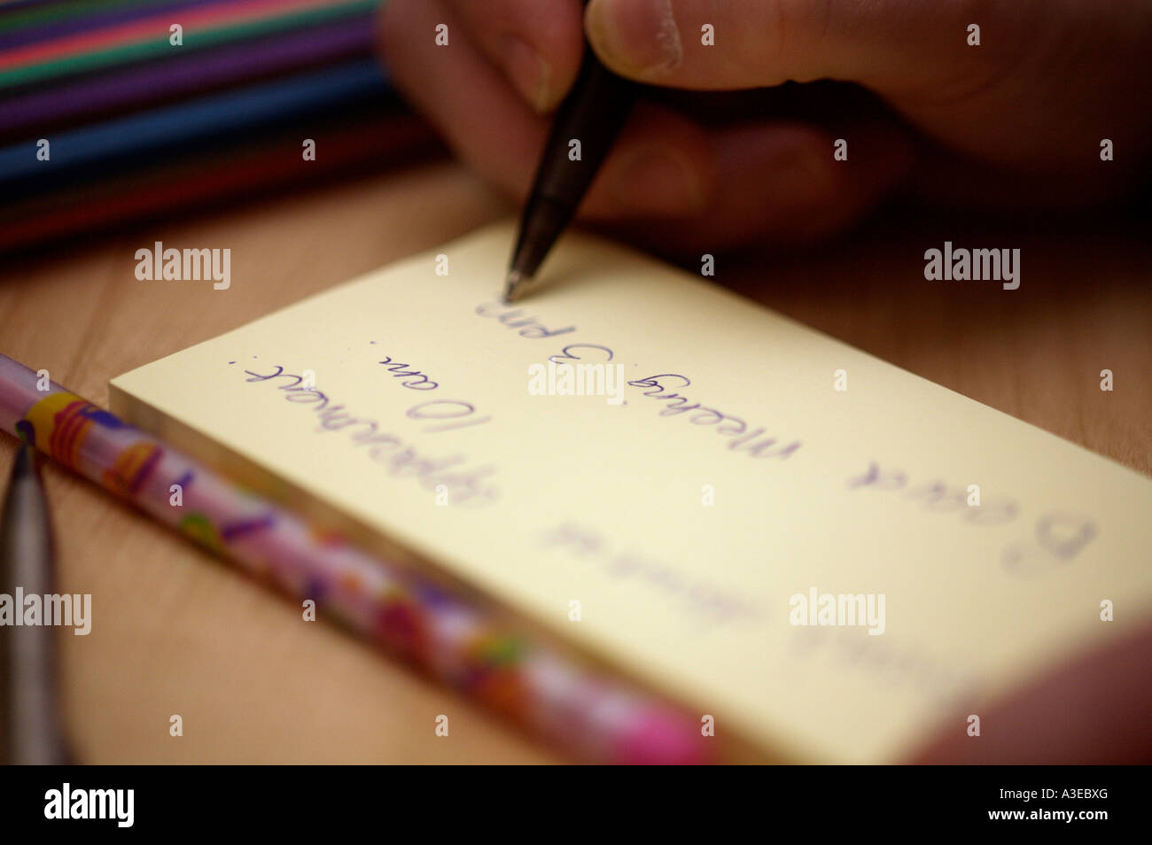 post it note Stock Photo - Alamy