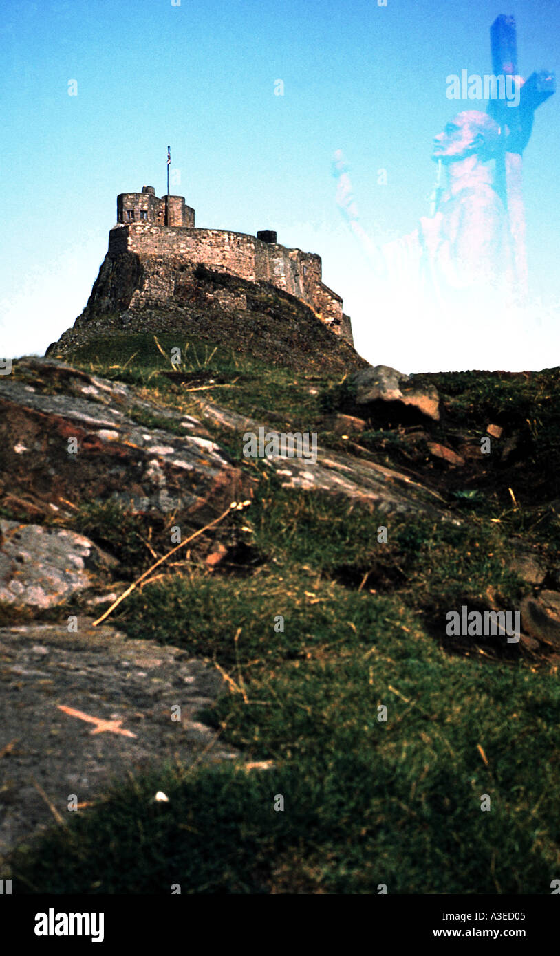 Holy island cross hi-res stock photography and images - Alamy