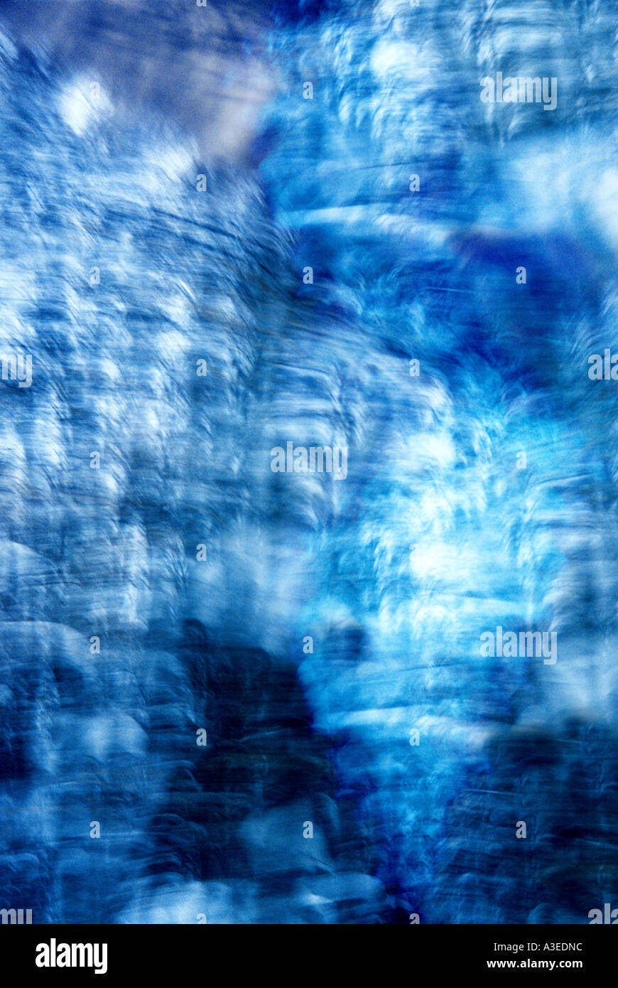 Fluidity of form hi-res stock photography and images - Alamy