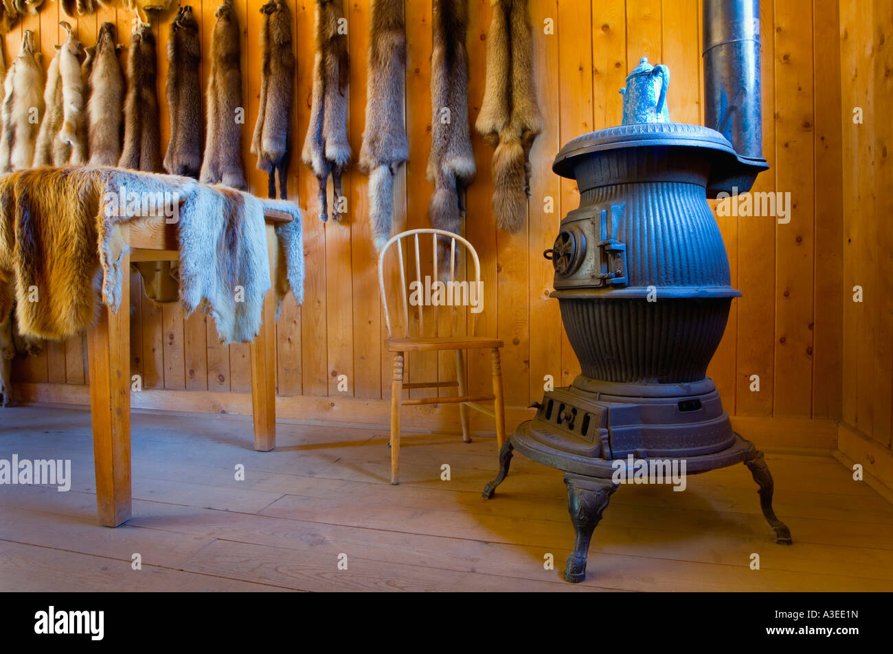 Fur trade hi-res stock photography and images - Alamy