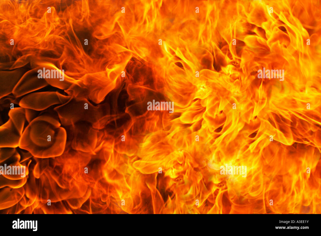 Flames hi-res stock photography and images - Alamy
