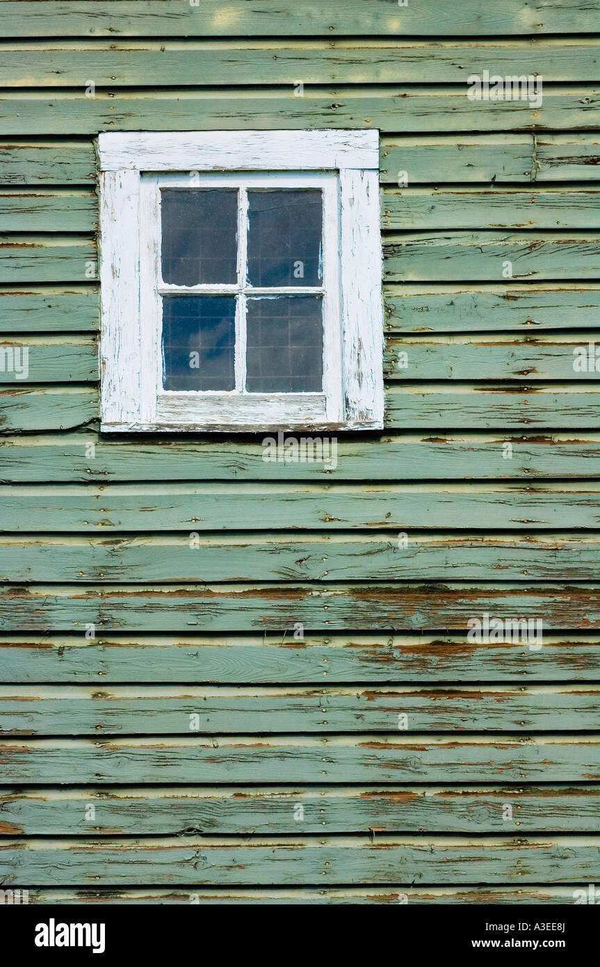 window of a weathered barn Stock Photo - Alamy