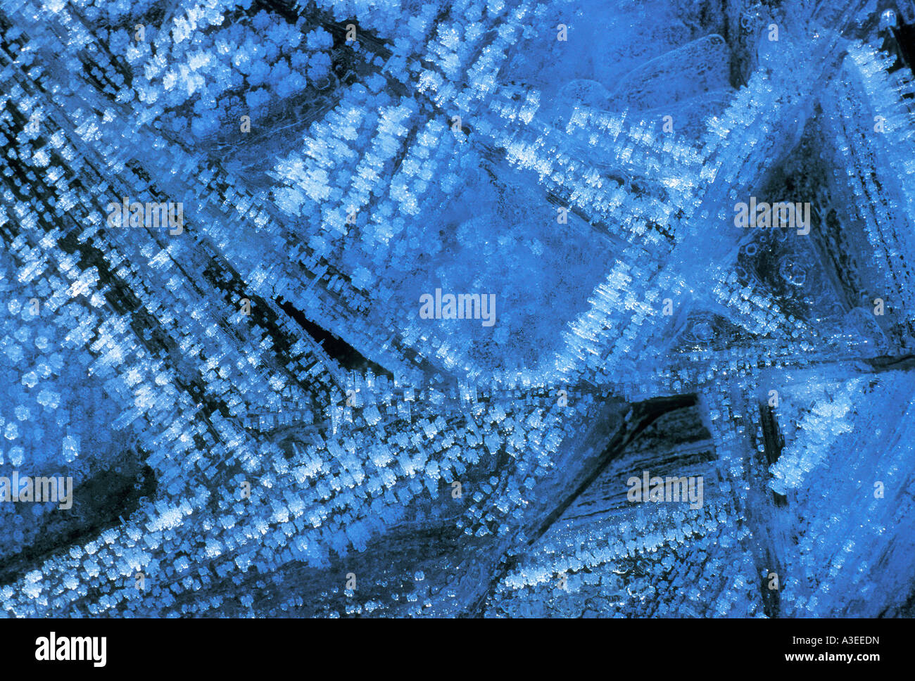 Form frost hi-res stock photography and images - Alamy