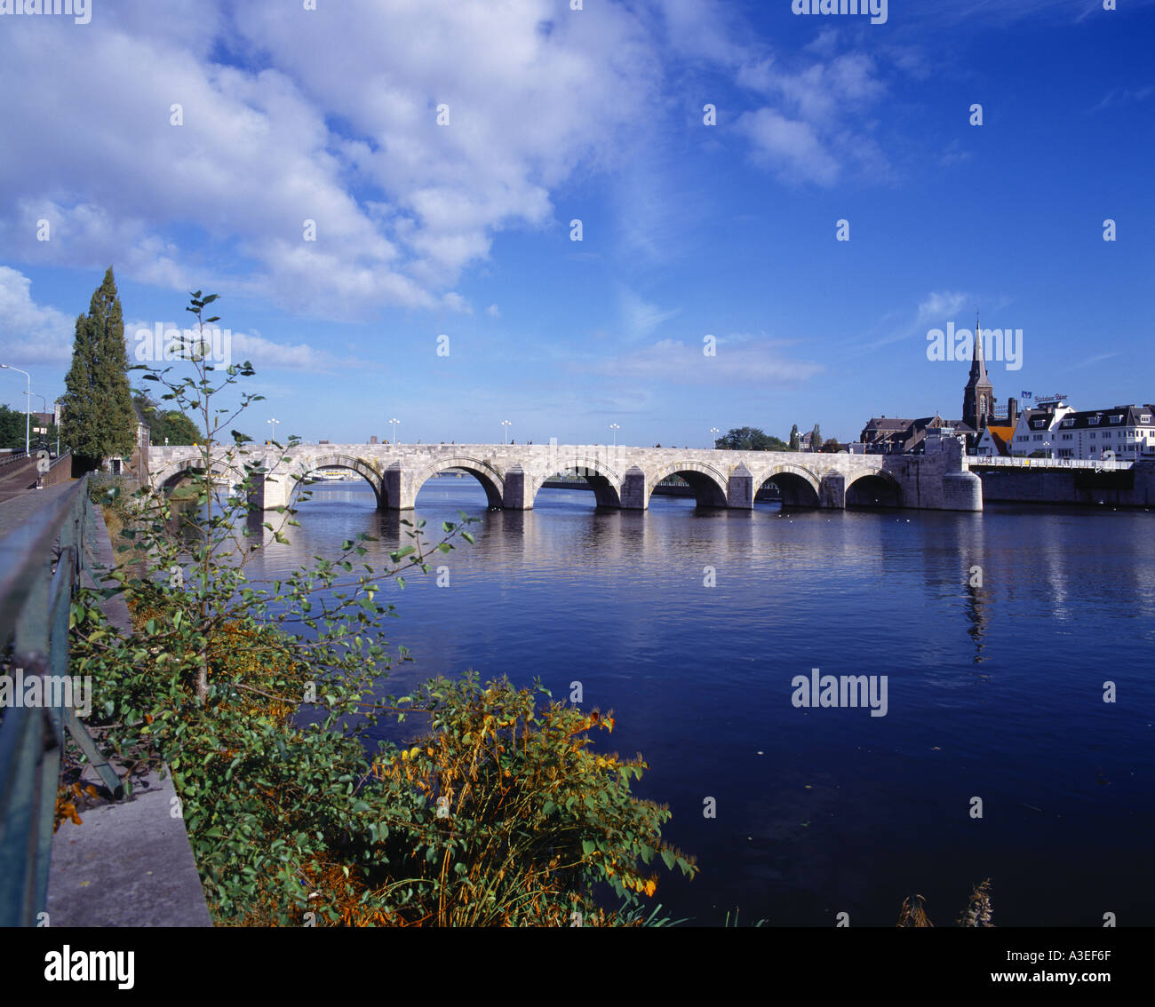 Bas maas hi-res stock photography and images - Alamy