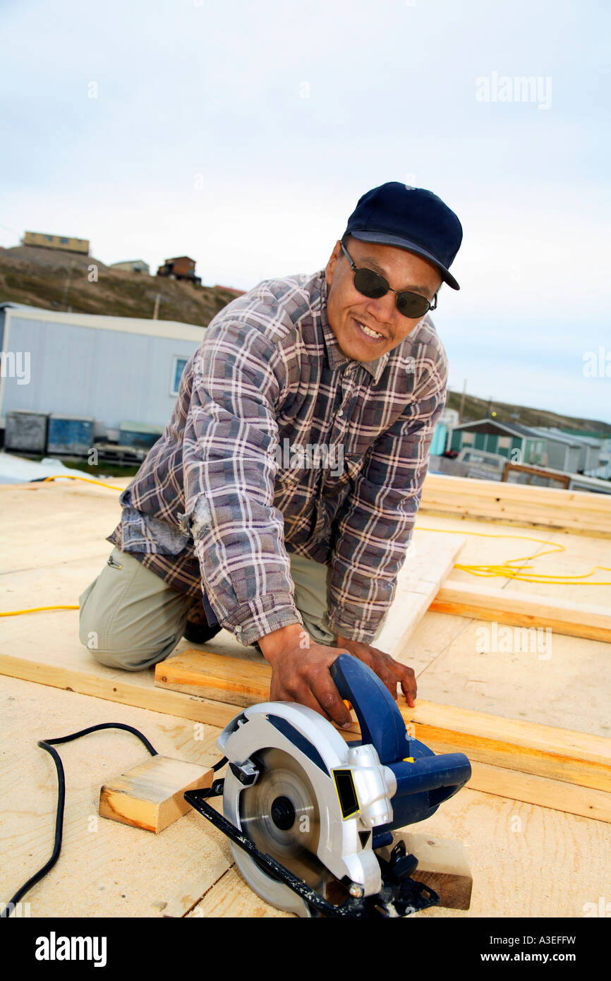 Inuit construction worker Stock Photo - Alamy