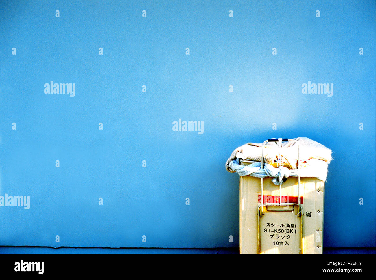 Rubbish recycle tokyo hi-res stock photography and images - Alamy