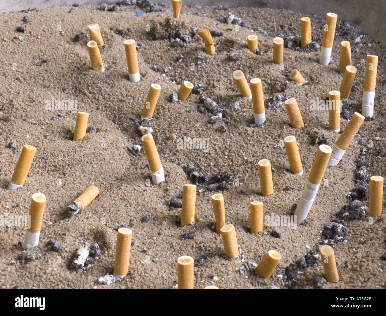Ashtray with sand hi-res stock photography and images - Alamy