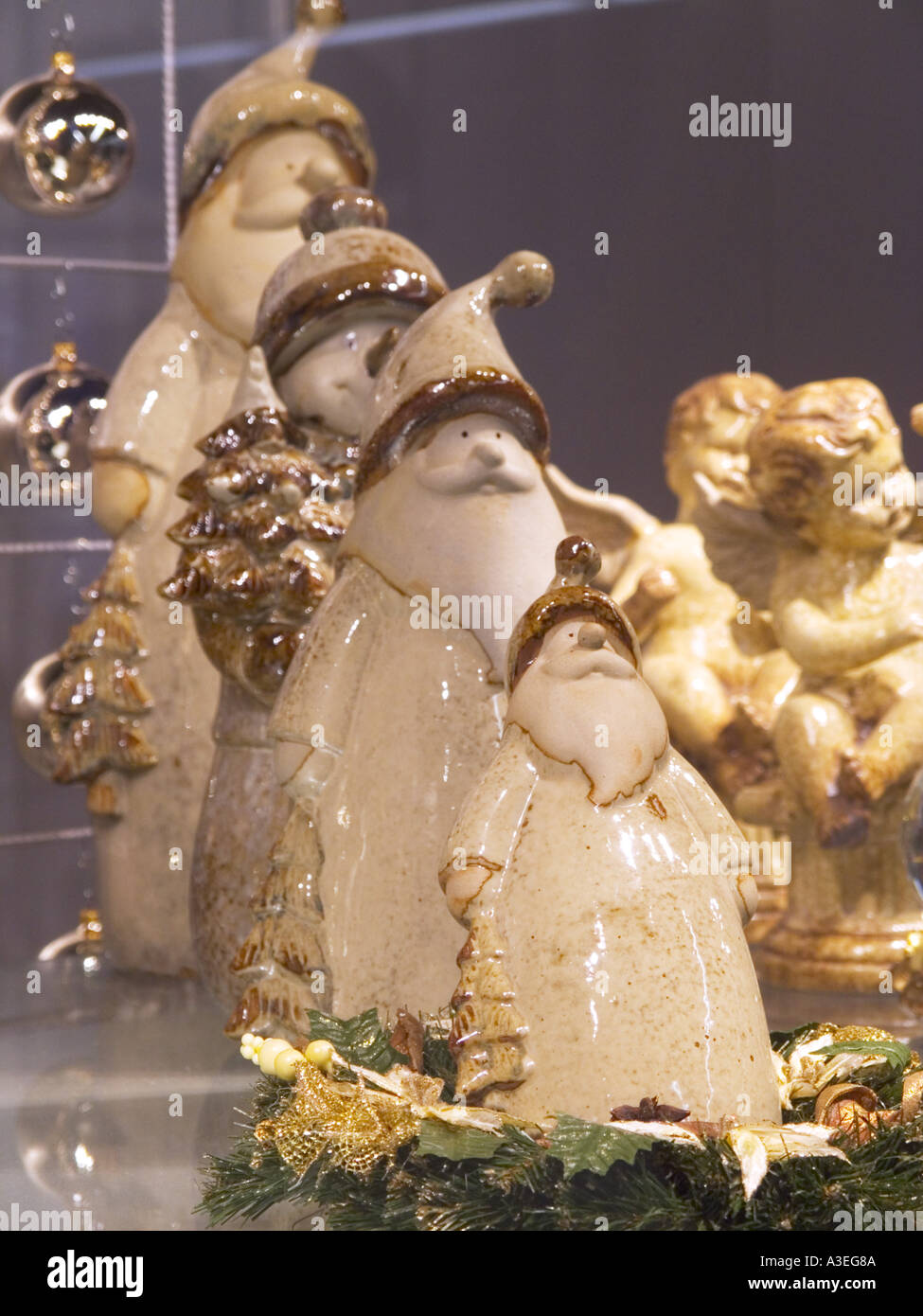 Christmas Santa Claus decoration in department store Stock Photo - Alamy
