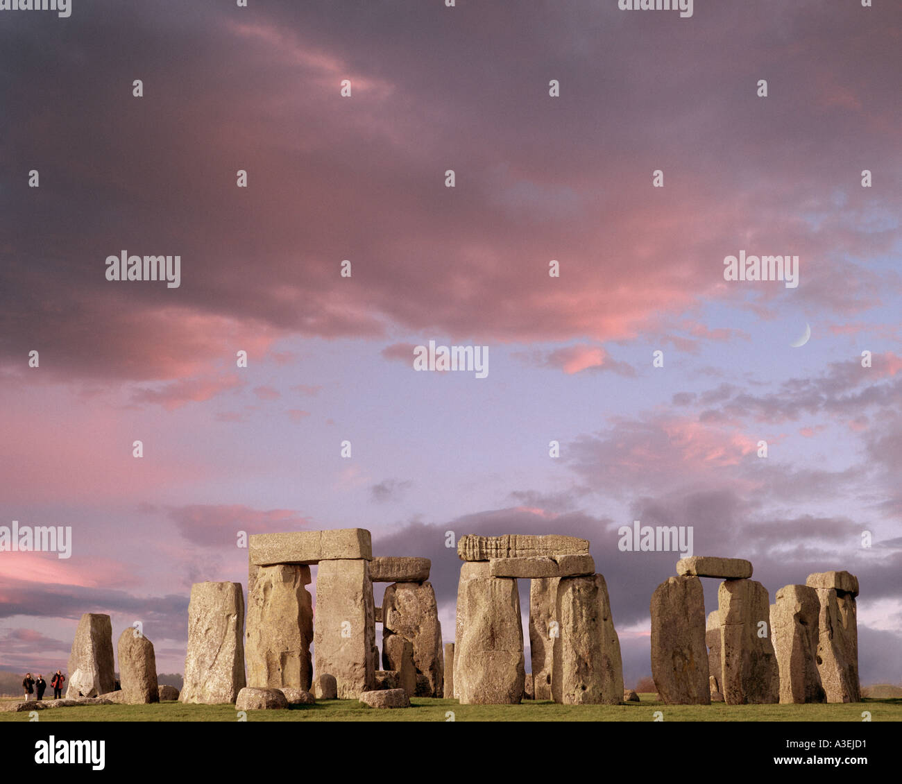 Stonehenge calendar hi-res stock photography and images - Alamy
