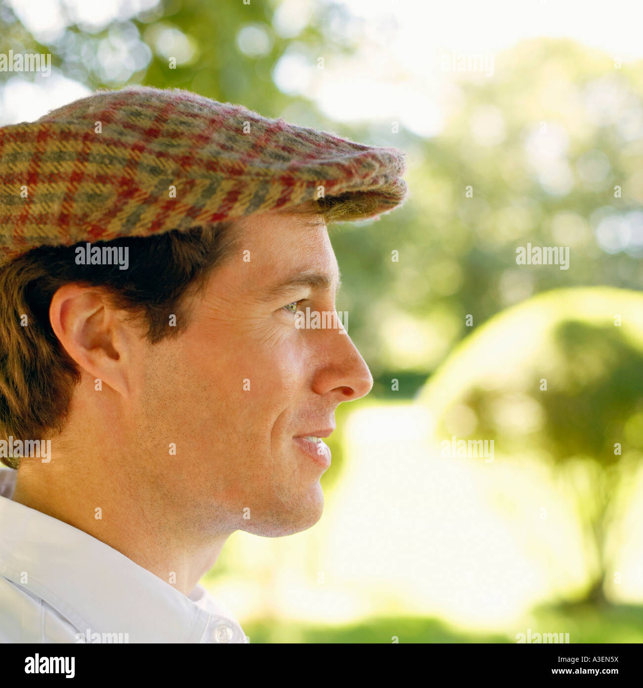 Side profile of a mid adult man Stock Photo - Alamy