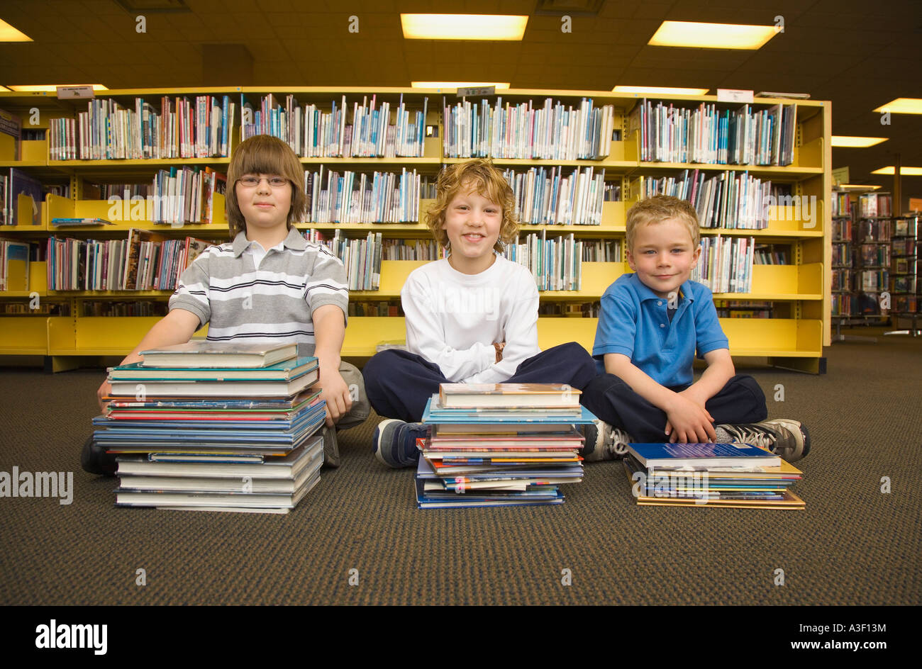 Ancestry library hi-res stock photography and images - Alamy