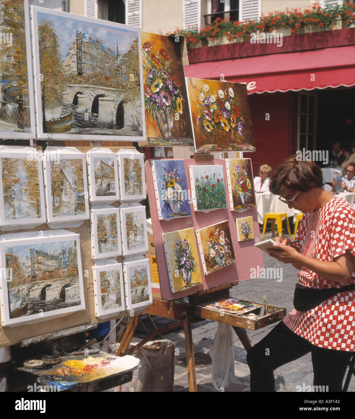 Painter in Paris Stock Photo - Alamy