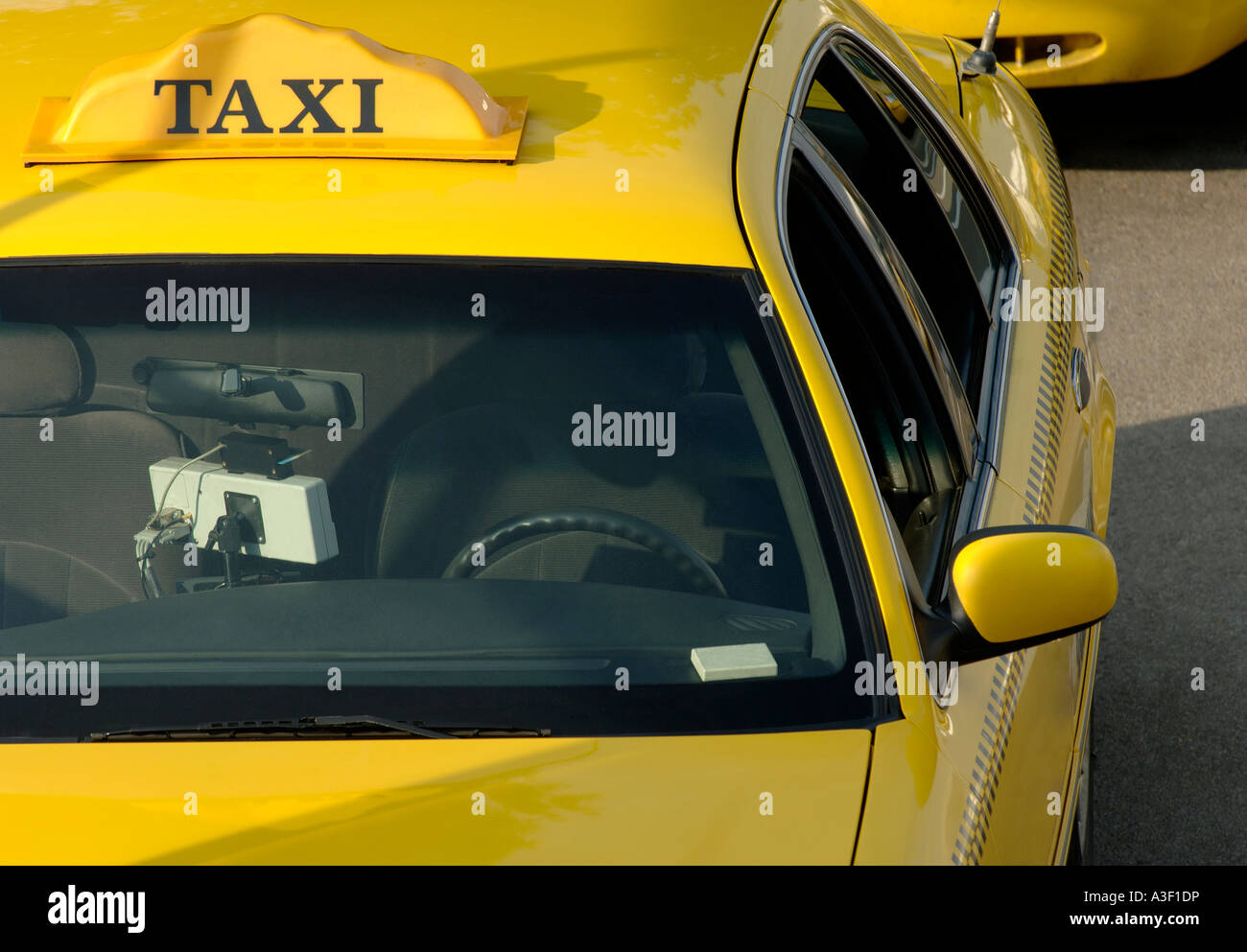 Yellow taxi cab Stock Photo - Alamy