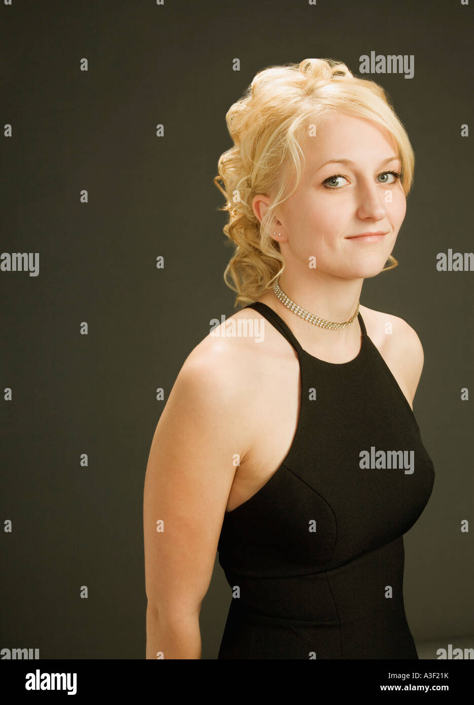 Pose poses posing hi-res stock photography and images - Alamy