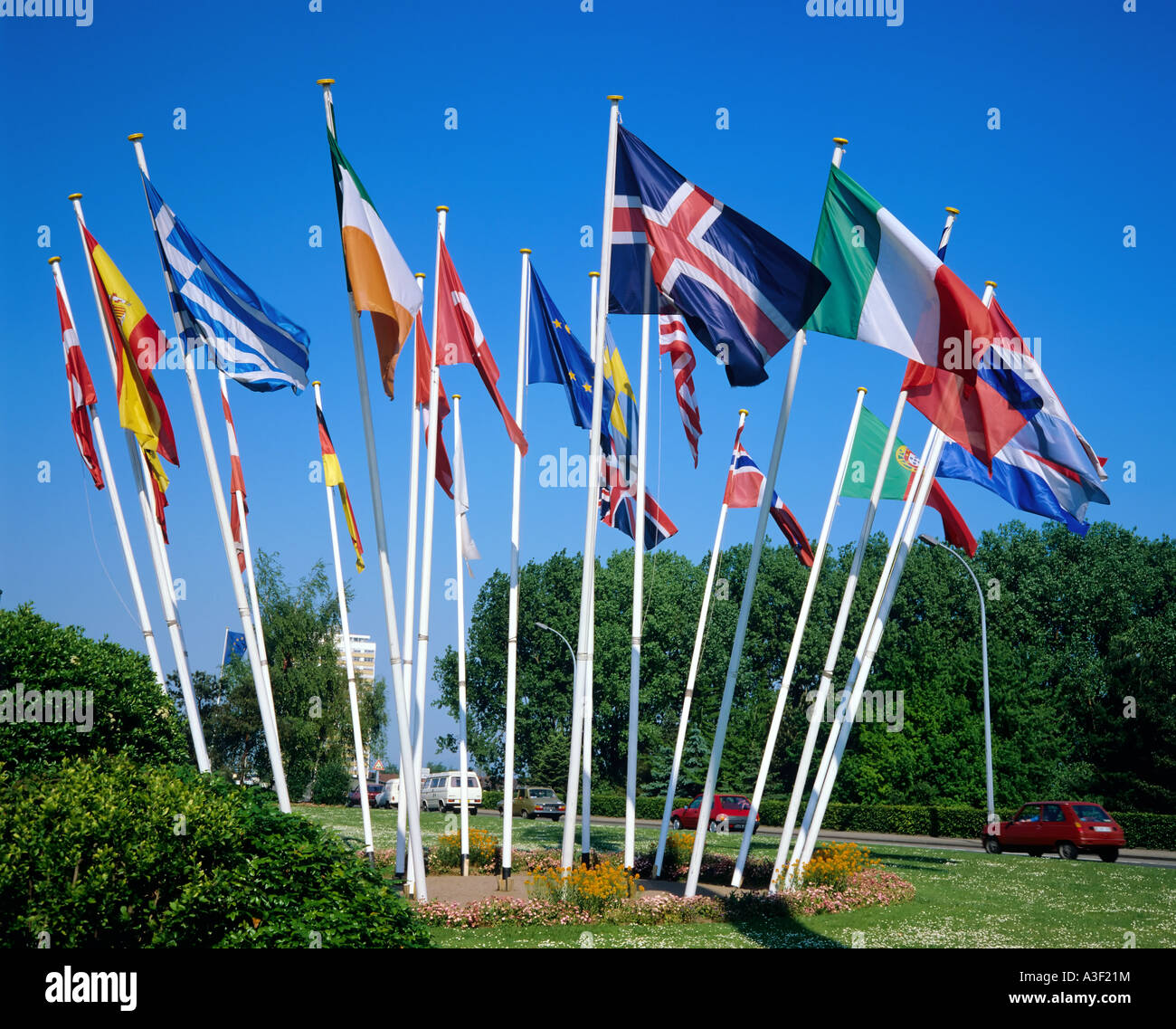 Assorted state flags hi-res stock photography and images - Alamy