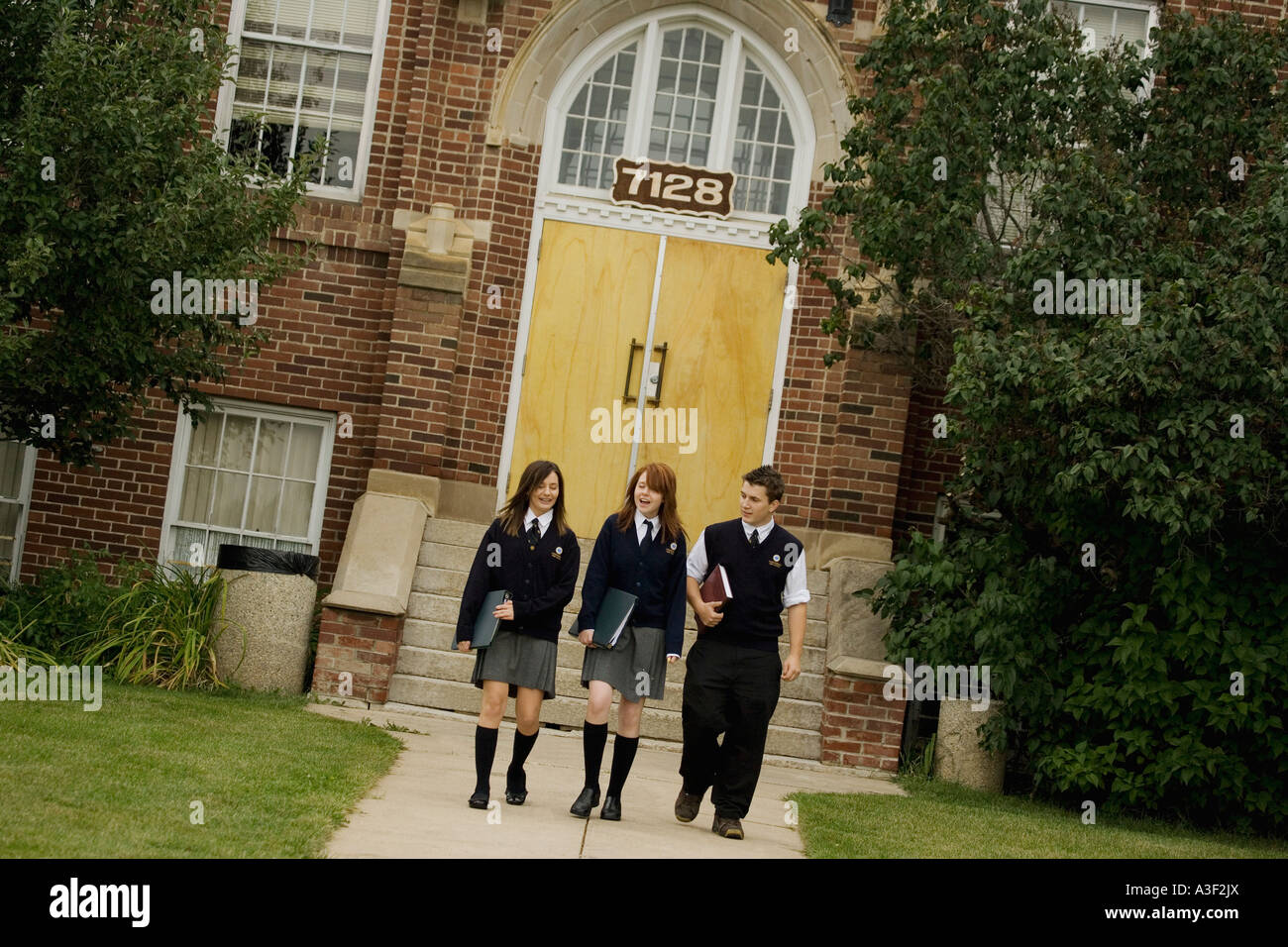 Students outside school Stock Photo - Alamy