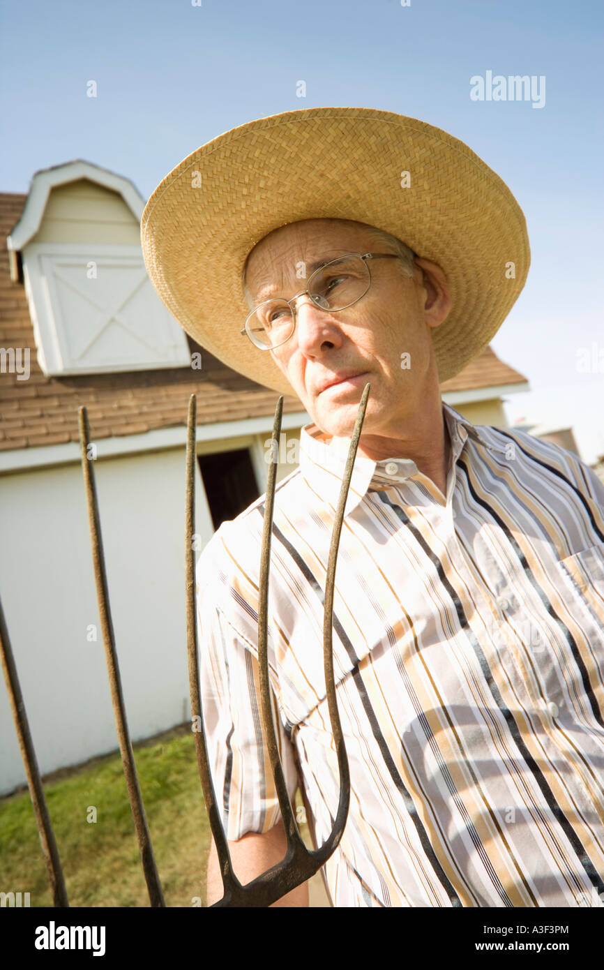 Old farmers pitchfork hi-res stock photography and images - Alamy