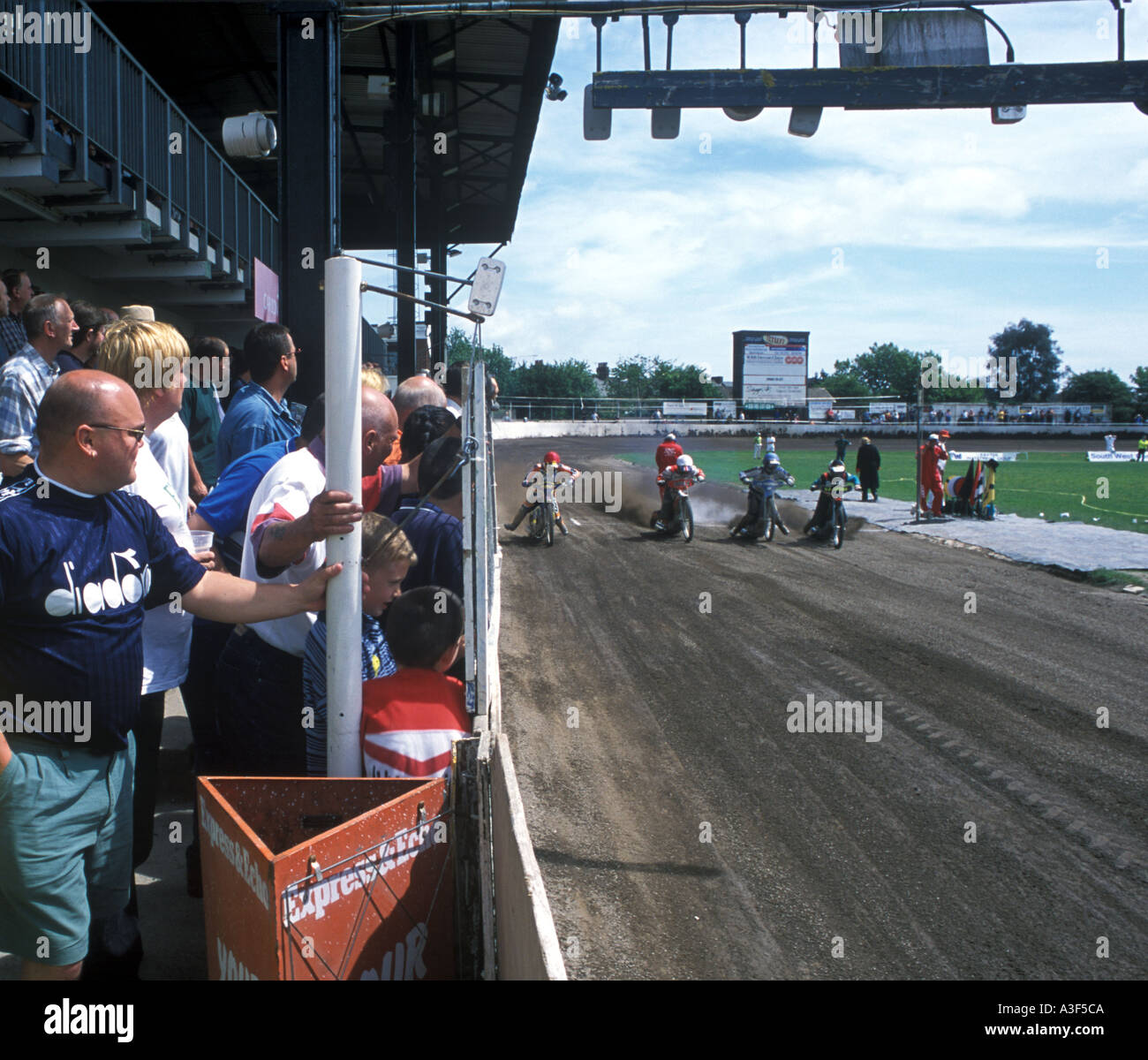 Sport motorbikes speedway hi-res stock photography and images - Alamy
