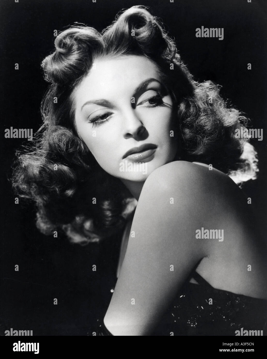 Julie london hi-res stock photography and images - Alamy