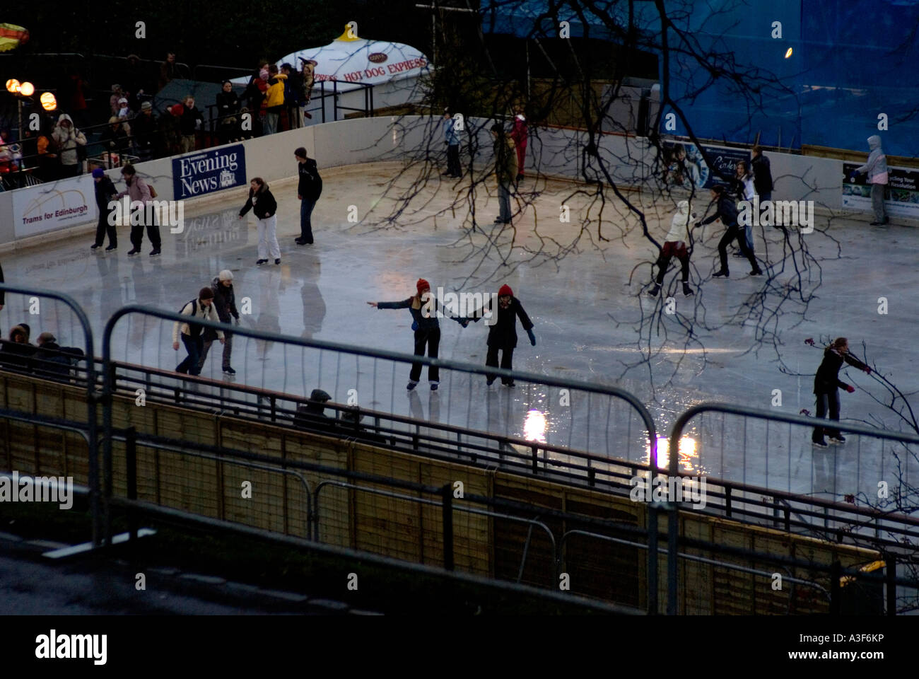 Ice rink edinburgh princes street hi-res stock photography and images ...