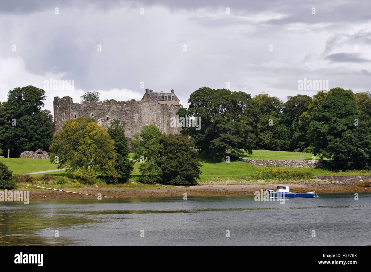 Dunstaffnage Castle on Loch Etive and the Lynn of Lorne Near Oban ...