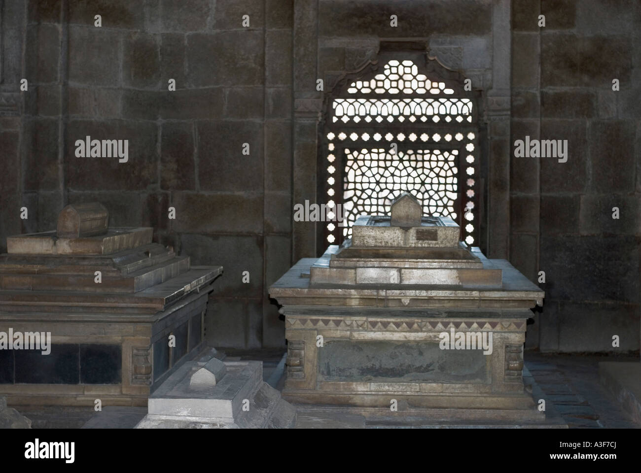 Indian chamber hi-res stock photography and images - Alamy