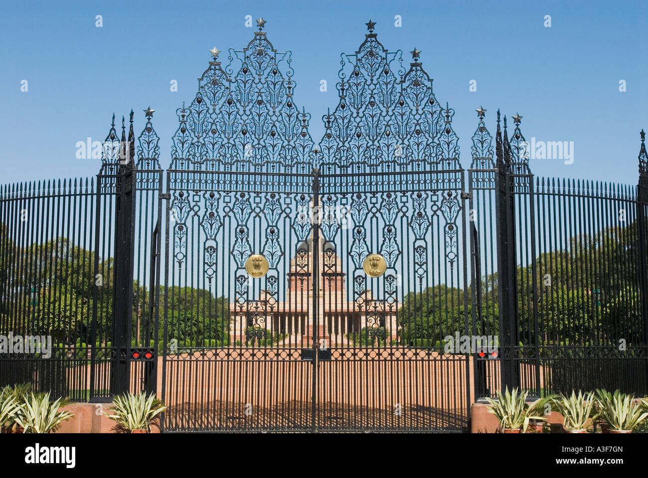 Close-up of the gate of a government building, Rashtrapati Bhavan, New ...
