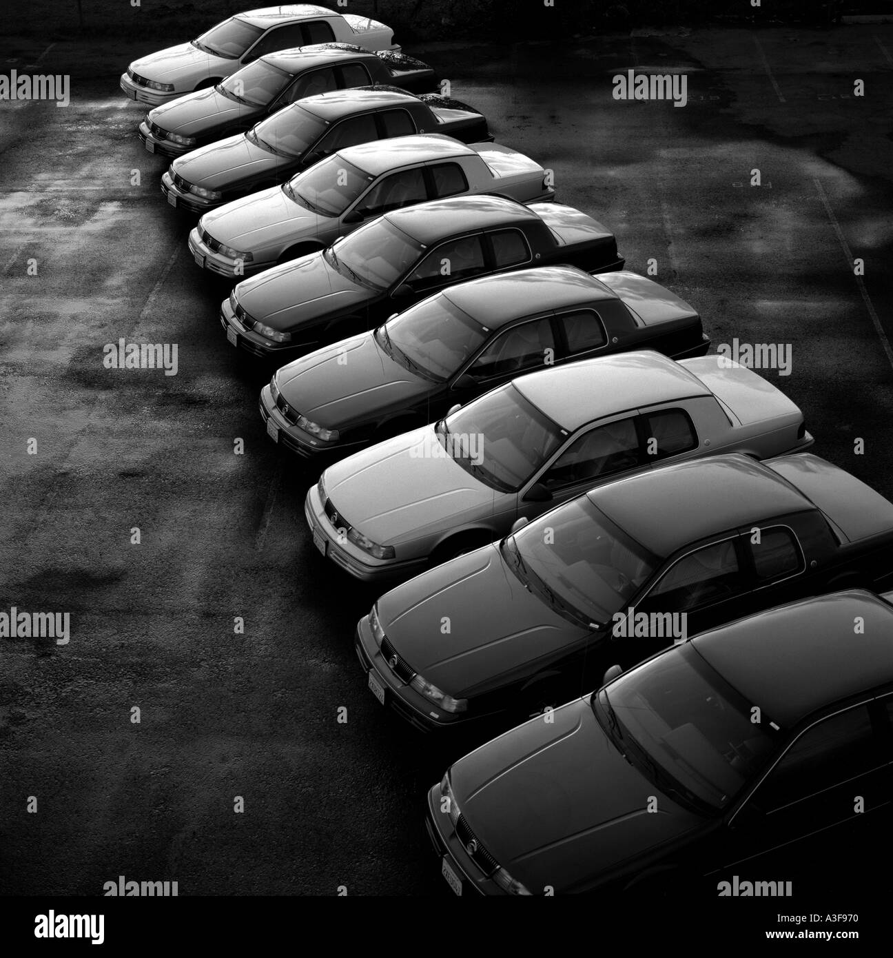 Cars from above Black and White Stock Photos & Images - Alamy