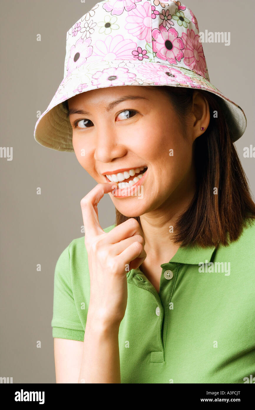 Biting females hi-res stock photography and images - Alamy