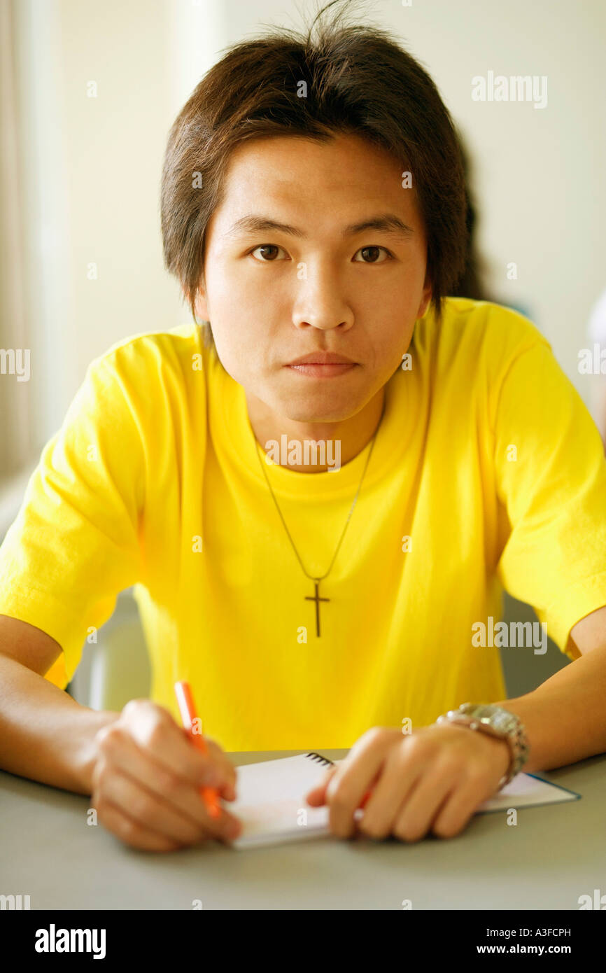 Man with a pen hi-res stock photography and images - Alamy