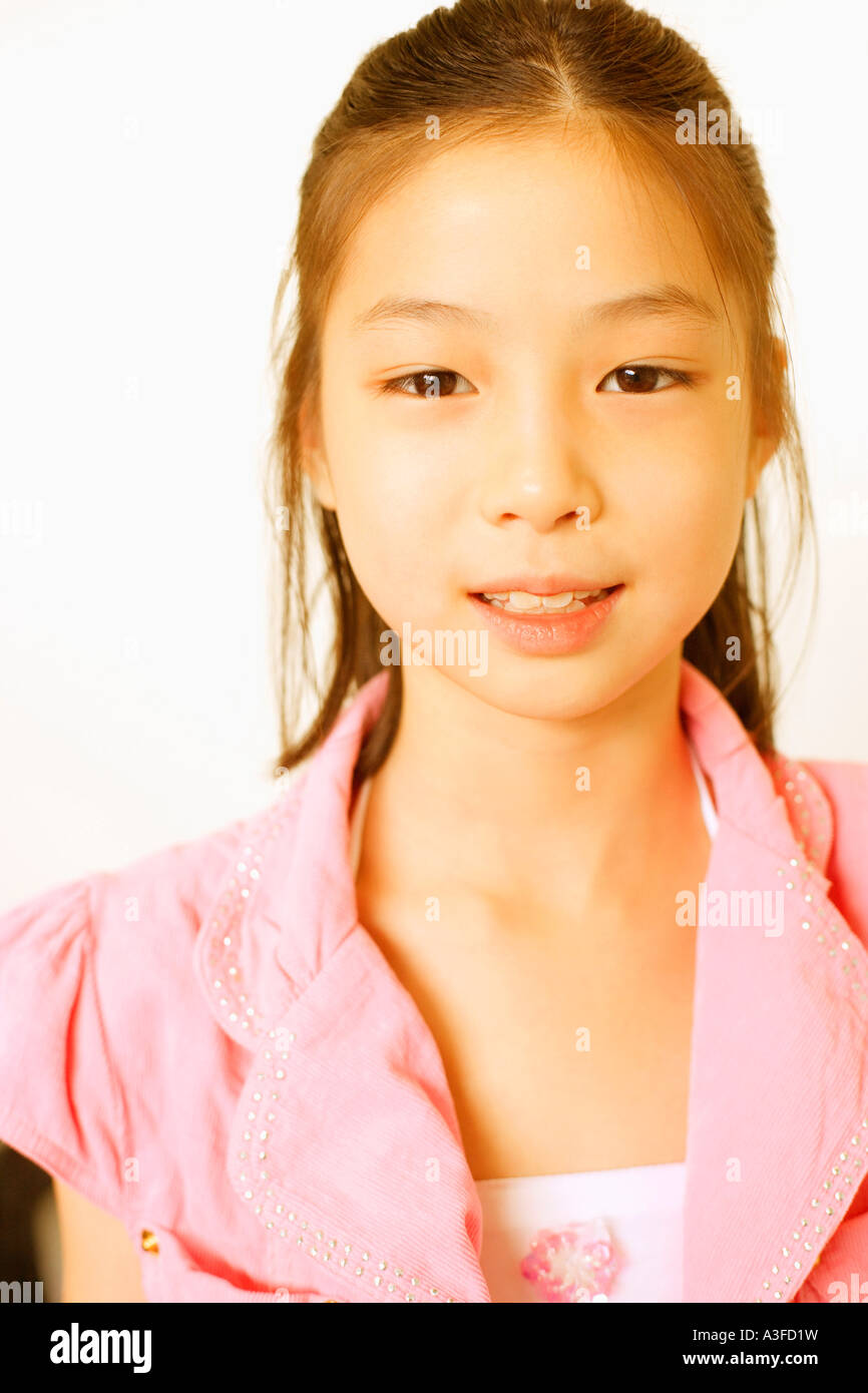 Portrait of a girl smiling Stock Photo - Alamy
