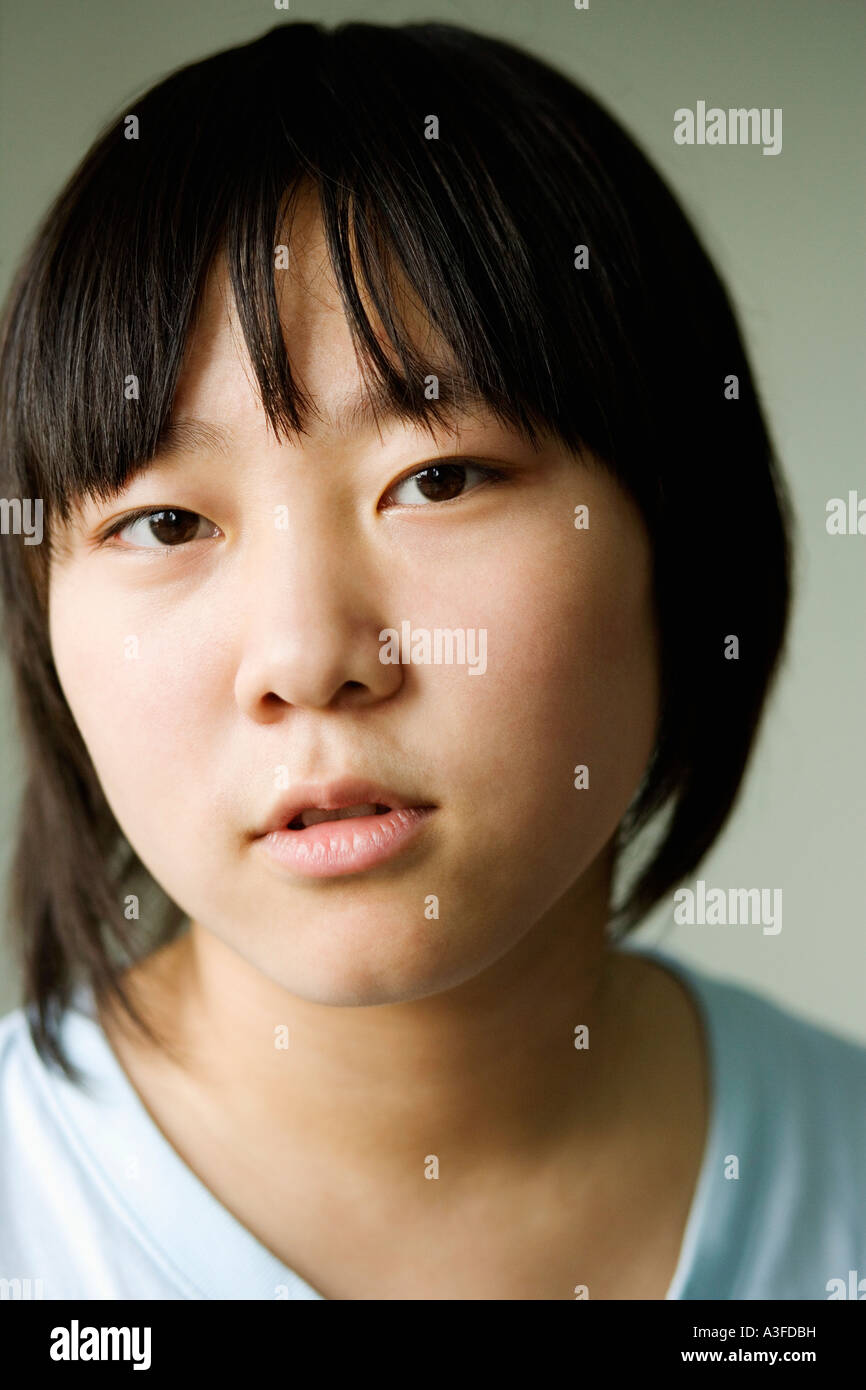 Portrait of a girl smiling Stock Photo - Alamy