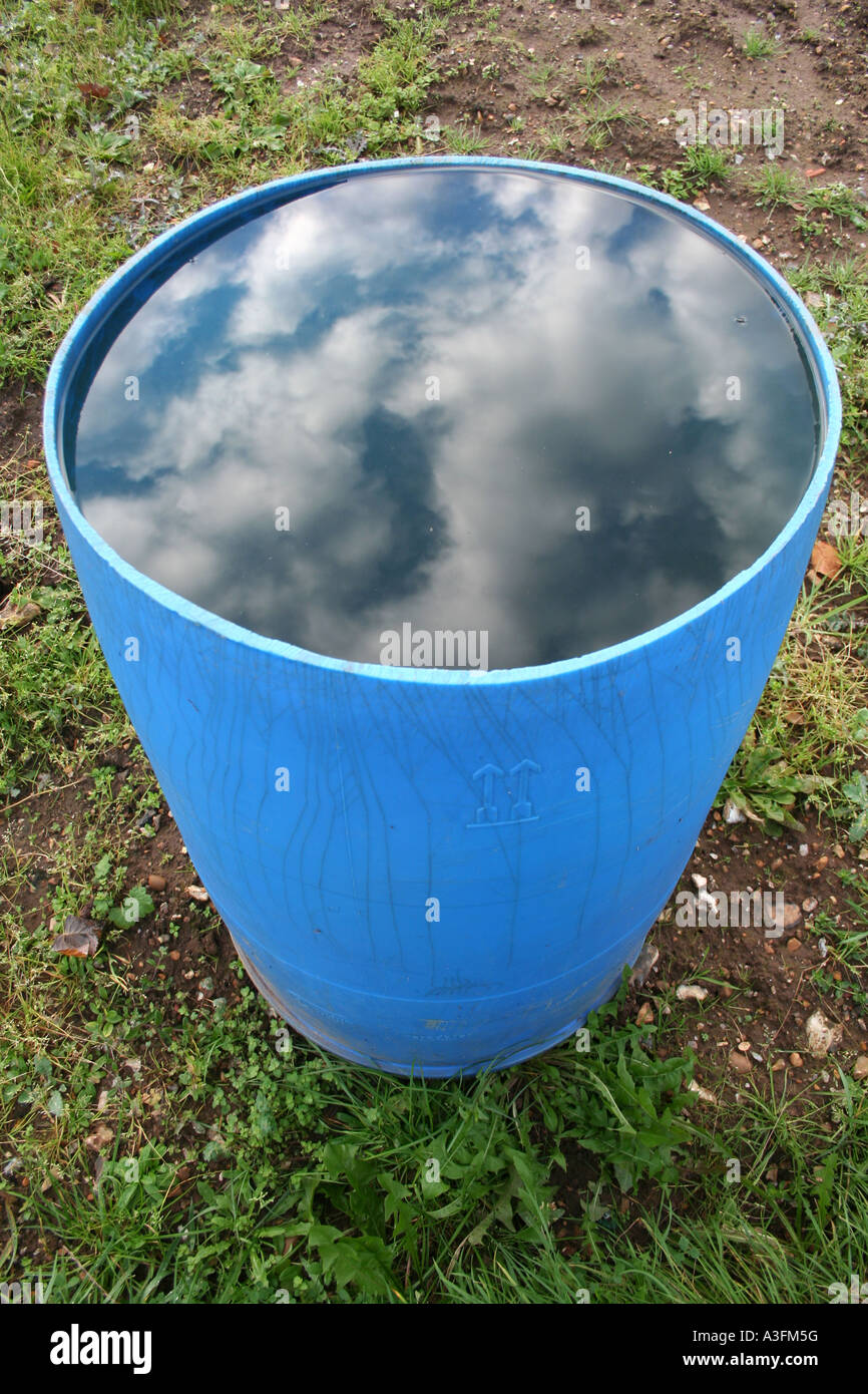 blue water tub Stock Photo - Alamy