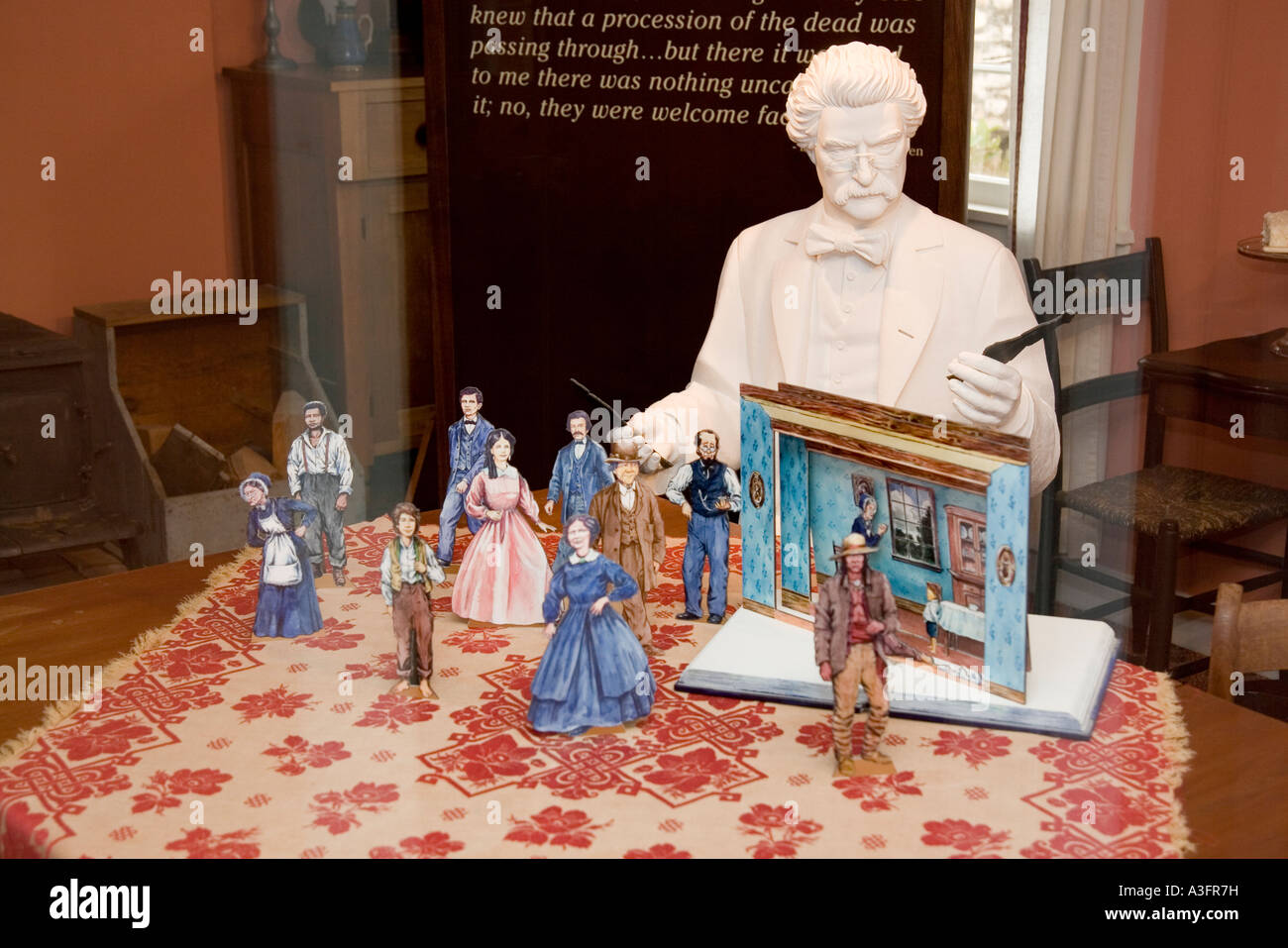 exhibits inside the Mark Twain Boyhood Home and Museum Stock Photo - Alamy