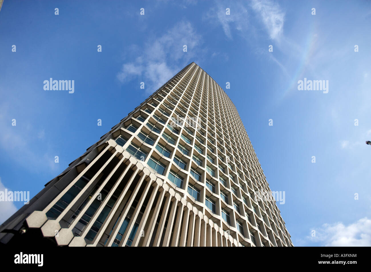 Centerpoint building hi-res stock photography and images - Alamy