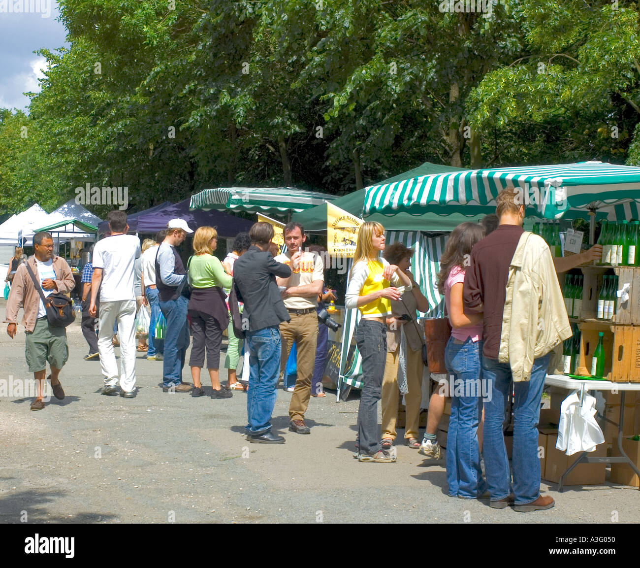 farmers market selling english food and produce alexandra palace ...