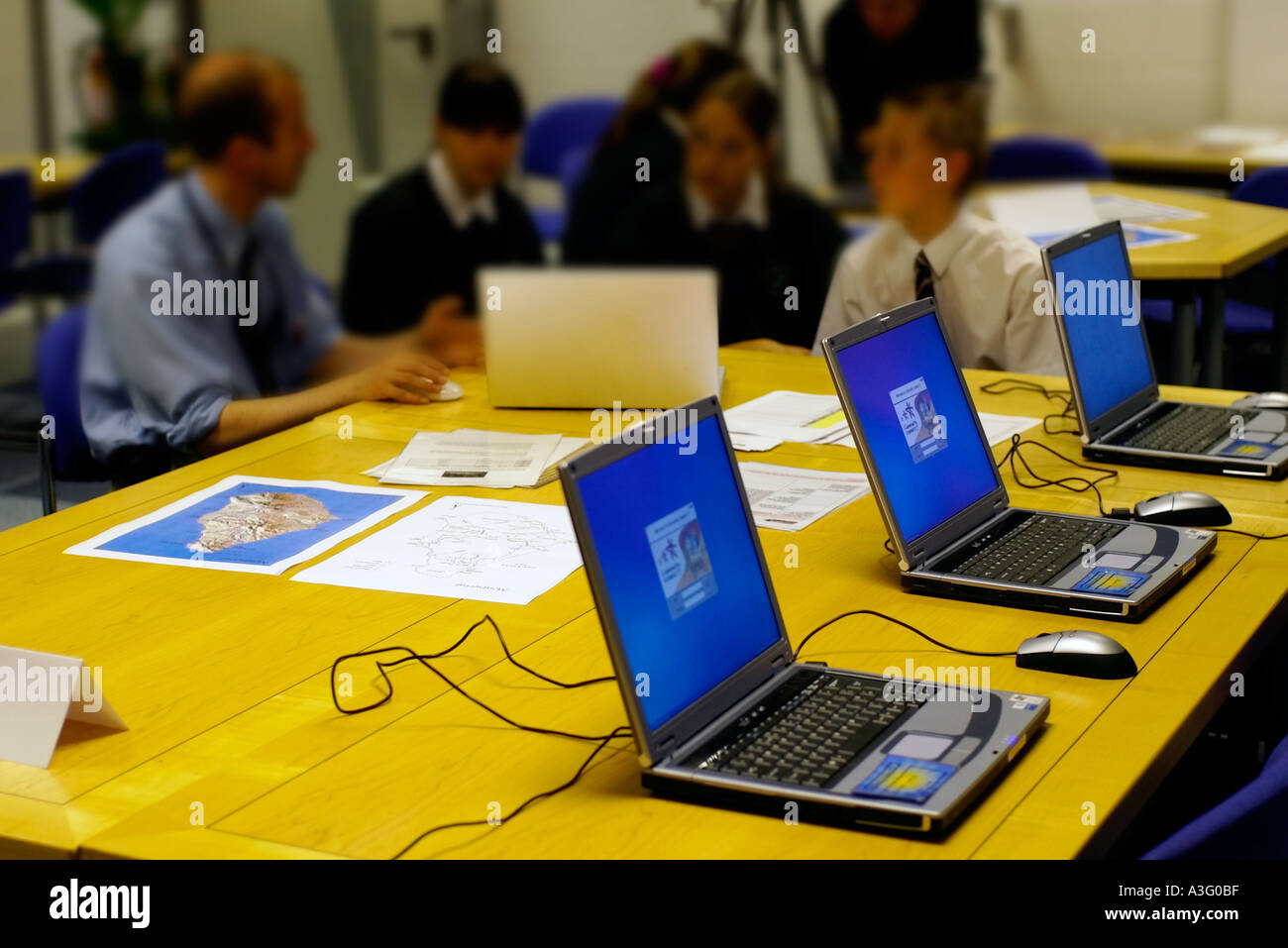 education computer room in secondary school Stock Photo - Alamy