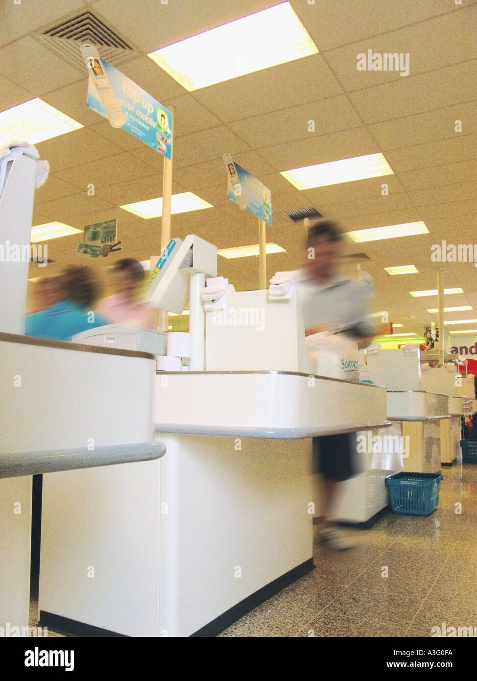 supermarket checkout Stock Photo - Alamy