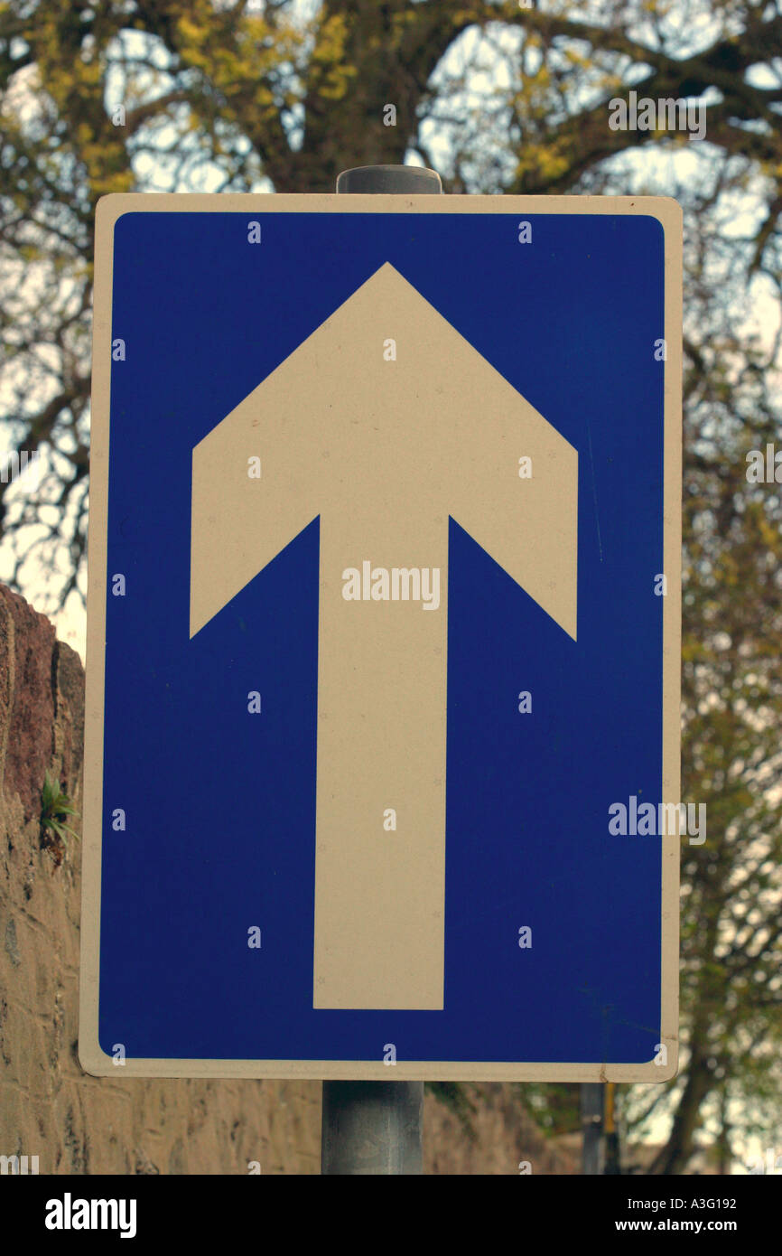 Dvla sign hi-res stock photography and images - Alamy