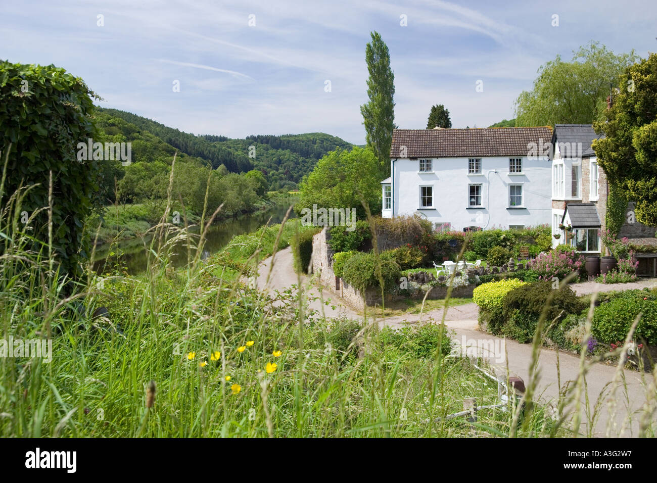 Brockweir village hi-res stock photography and images - Alamy
