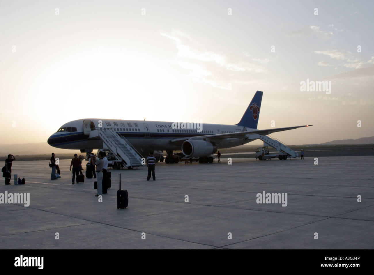 China Southern Boeing 757 at Kashgar Airport Xinjiang China Stock Photo ...