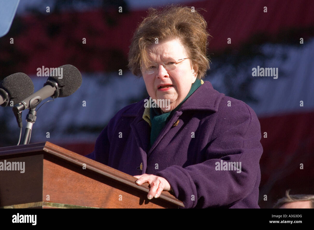 Senator barbara mikulski hi-res stock photography and images - Alamy