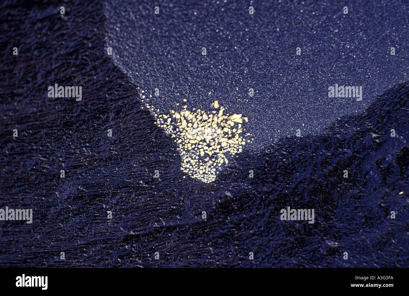 COLOMBIA panned gold Stock Photo - Alamy