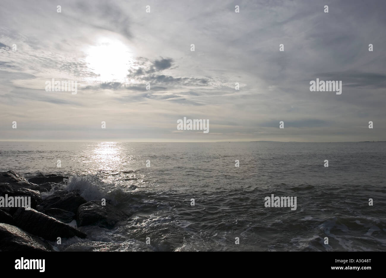 Solent visit hi-res stock photography and images - Alamy